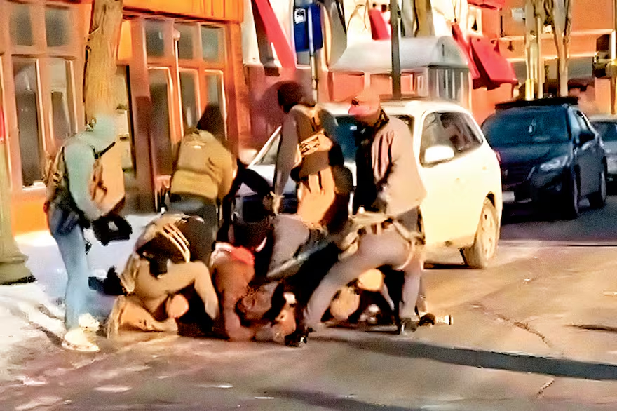 La muerte en una protesta en Minnesota sube la presión sobre Trump ...